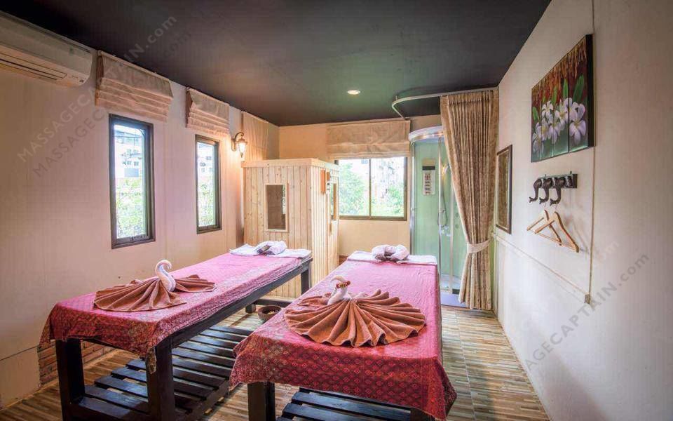Arunda Oriental Massage Image 4